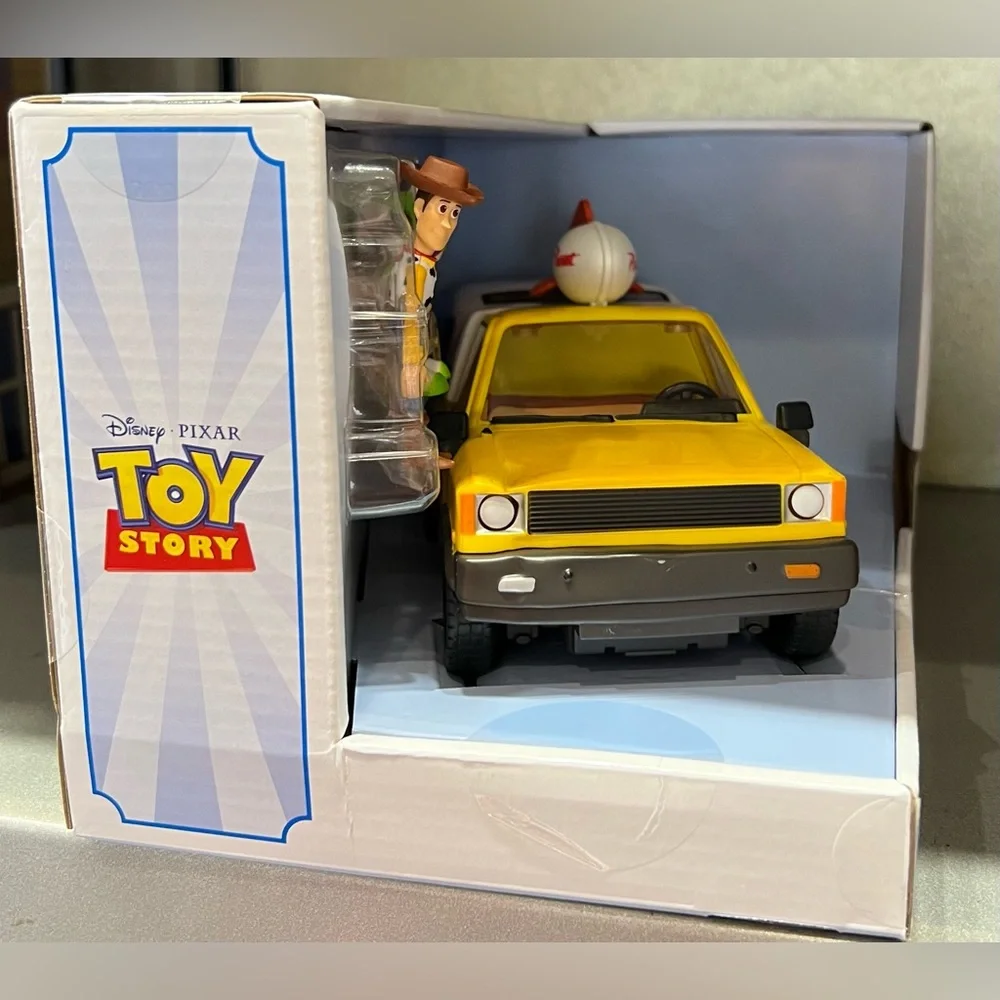 Disney | Toys | 225 Disney Parks Toy Story Todds Pizza Planet Truck ...
